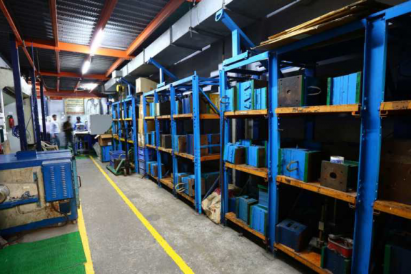 Injection Molding Manufacturing Company | AUPL